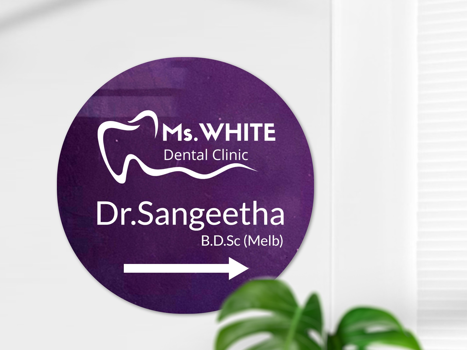 Buy Custom Circle Name Plates Online In India - Printo.in